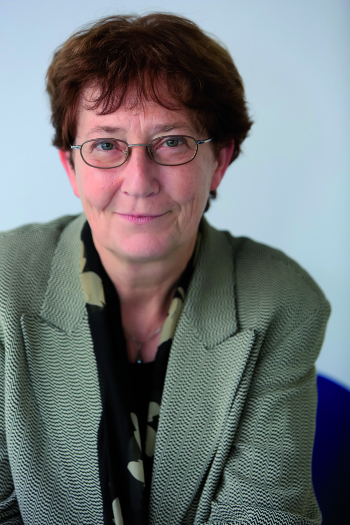 "Journalistin 2015": 33 Frauen vom Fach - medium magazin